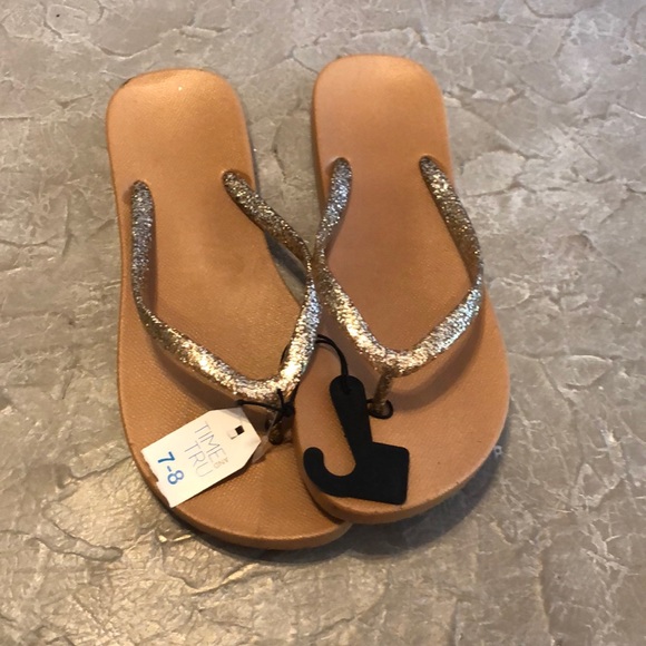 Shoes | Fantastic Floppy Flip Flops Never Worn | Poshmark